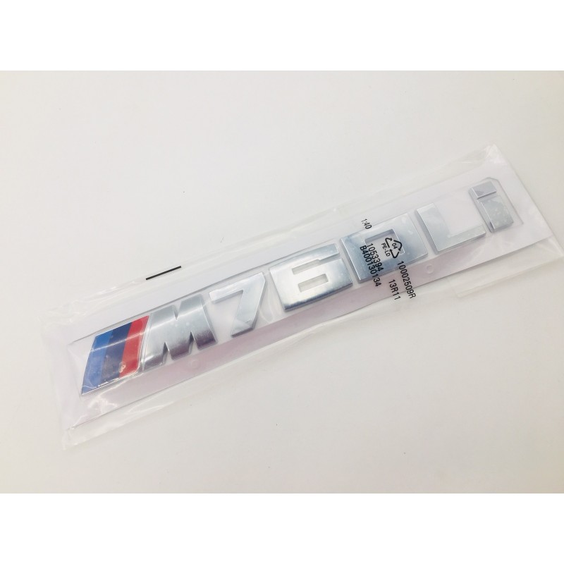 Emblema Trasero Letras BMW M760d Cromadas